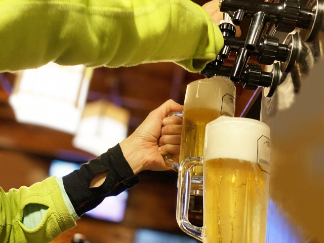 【人体の雑学】ビールを飲むと脱水症状になる？ | GakuSha